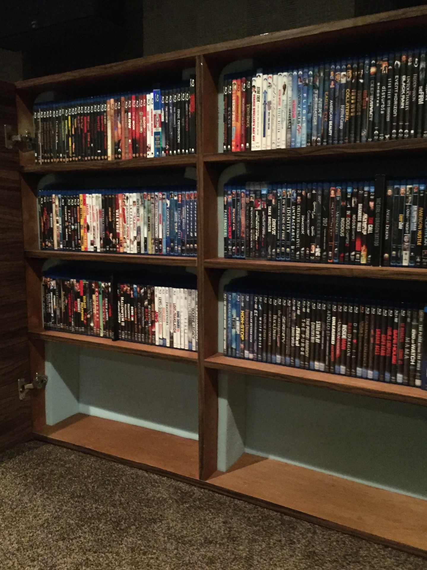 jonmoz's Home Theater Gallery - My Home Cinema (40 photos)