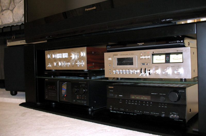 vickie's Home Theater Gallery - Home Theater (alpha) (15 photos)